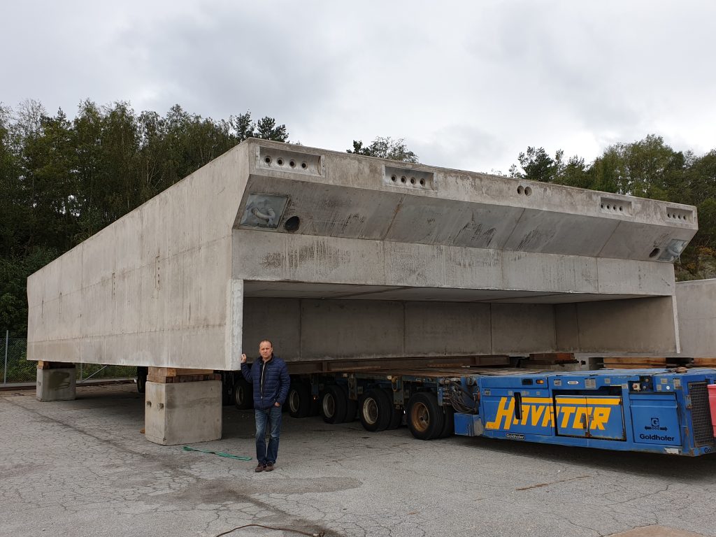 Floating Breakwater | Marina Dock Age
