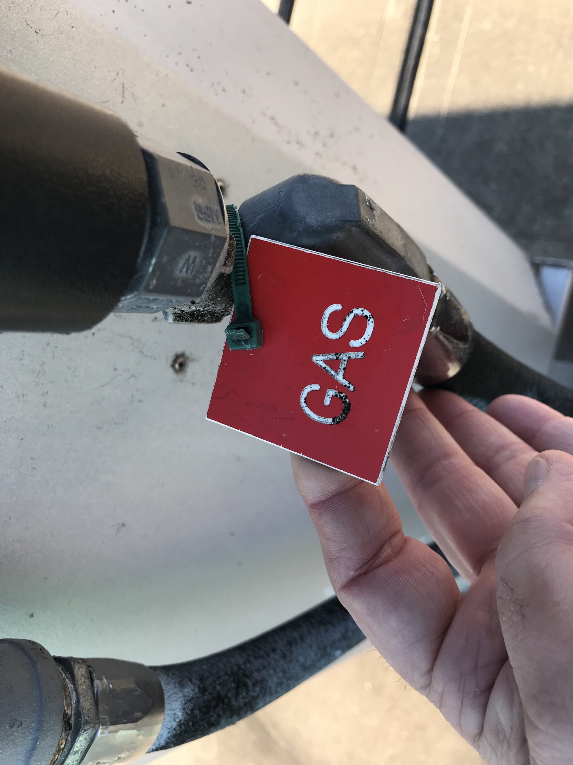 Fuel Dock Safety: Complacency Kills | Marina Dock Age