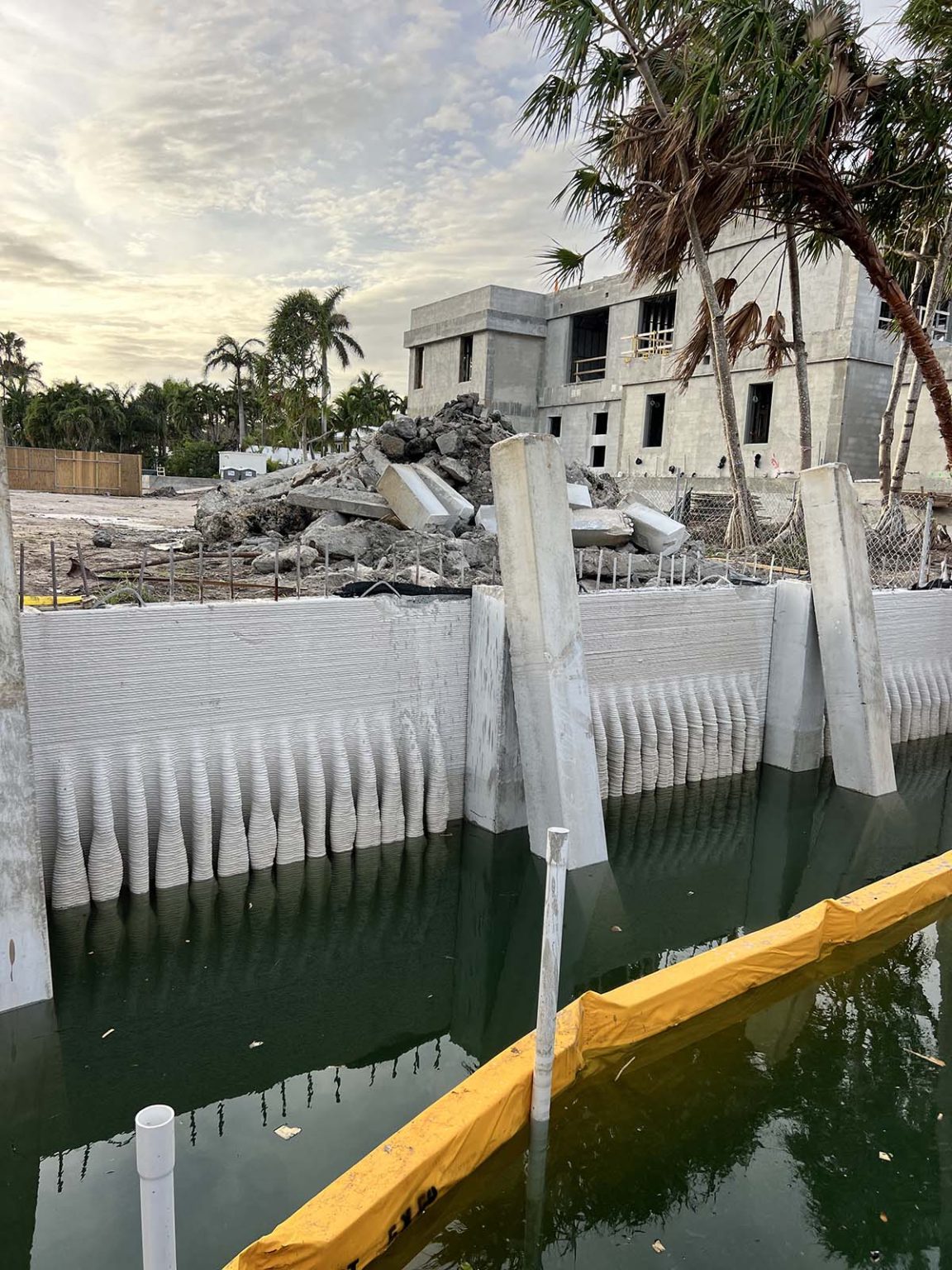 3D Printed Seawalls: Eco-Friendly Erosion Control | Marina Dock Age
